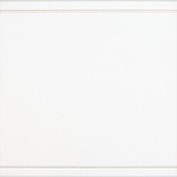 White Icing Finish | Fresh Cabinet Style | Medallion Cabinet